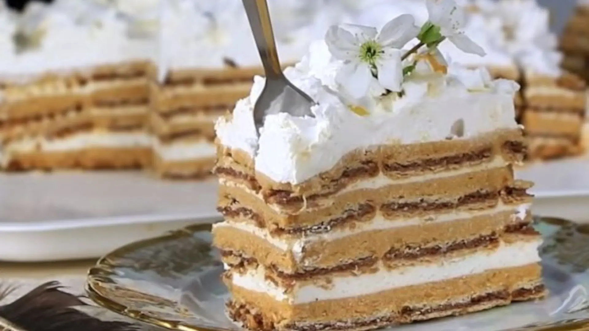 Španski vetar decenijama važi za jednu od najpopularnijih torti ...