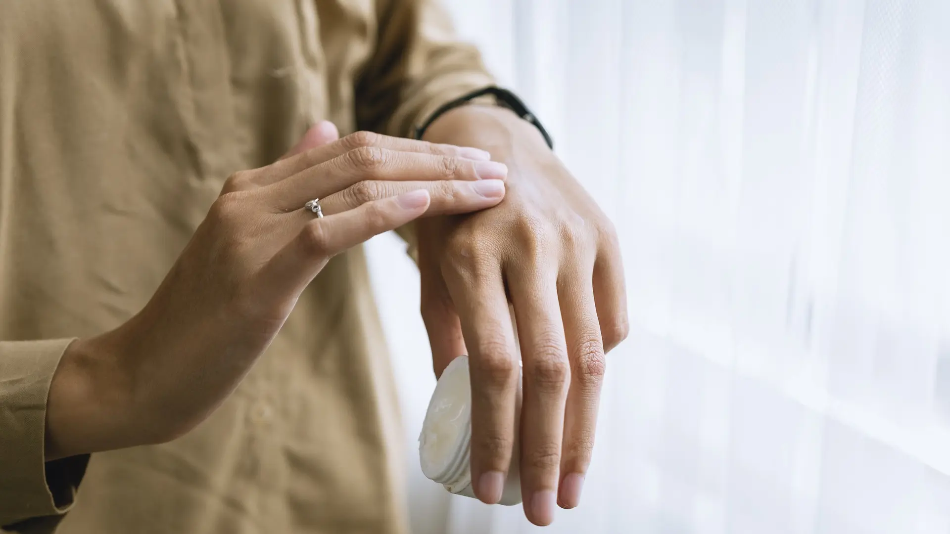 Podmladite ruke namirnicama iz kuhinje