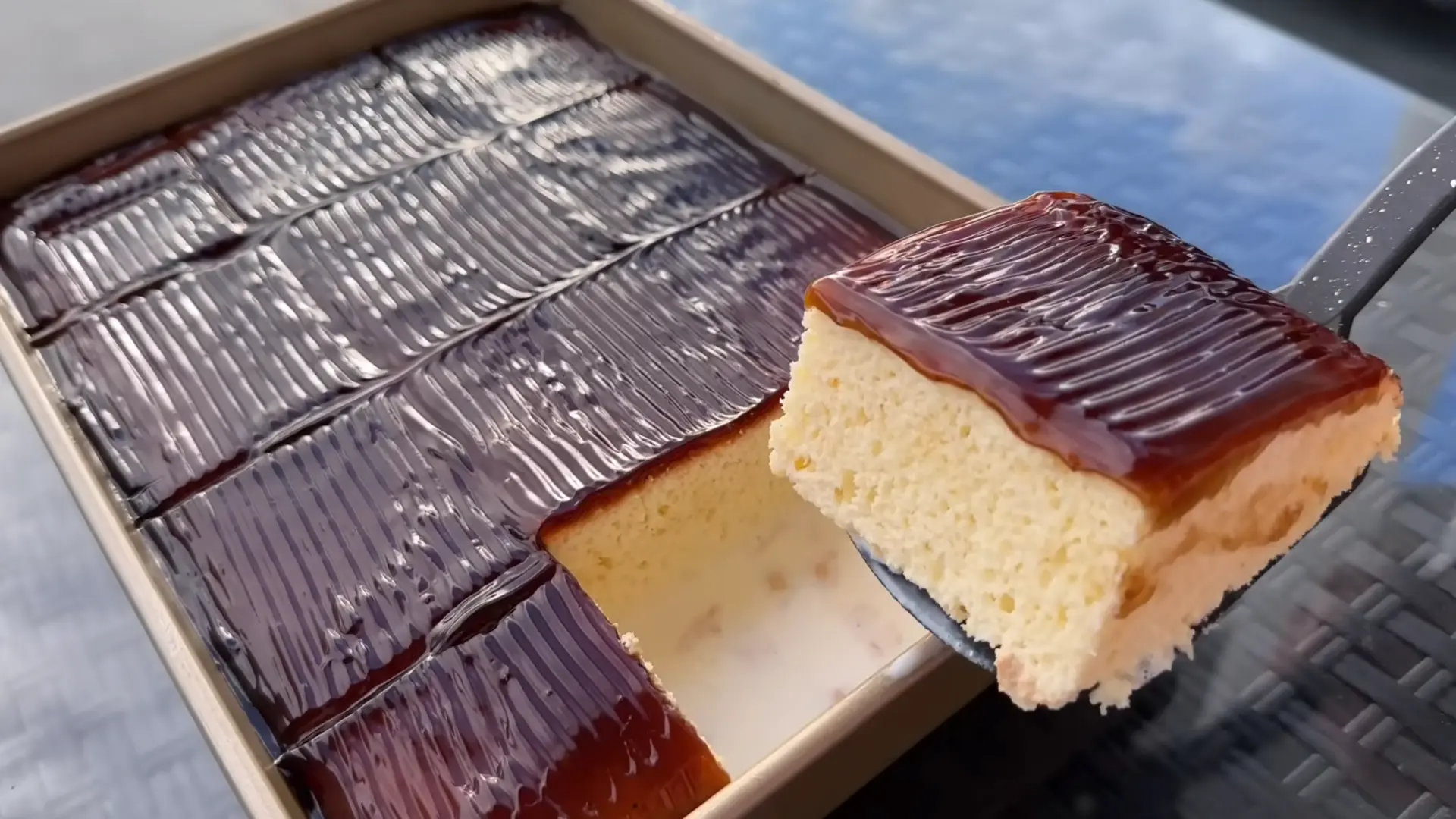 Originalni recept za tri leće: Kremast i sočan kolač - topi se u ustima