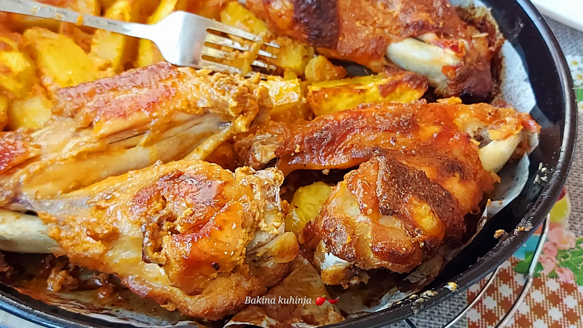 Slasna krilca na krompiru za sva čula: Iz bakine kuhinje stiže recept ...