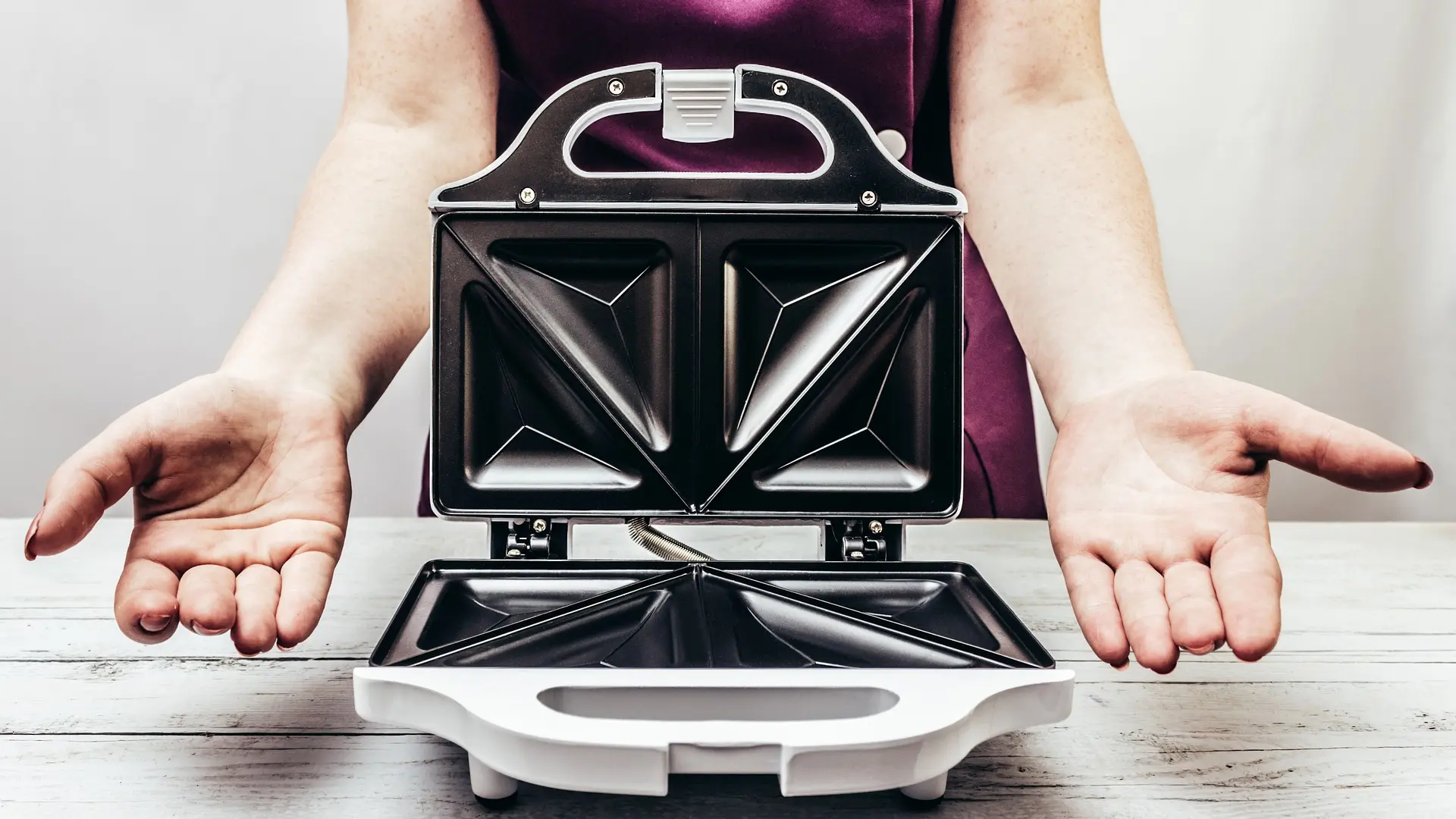 Produžite mu vek: Kako da pravilno očistite toster?