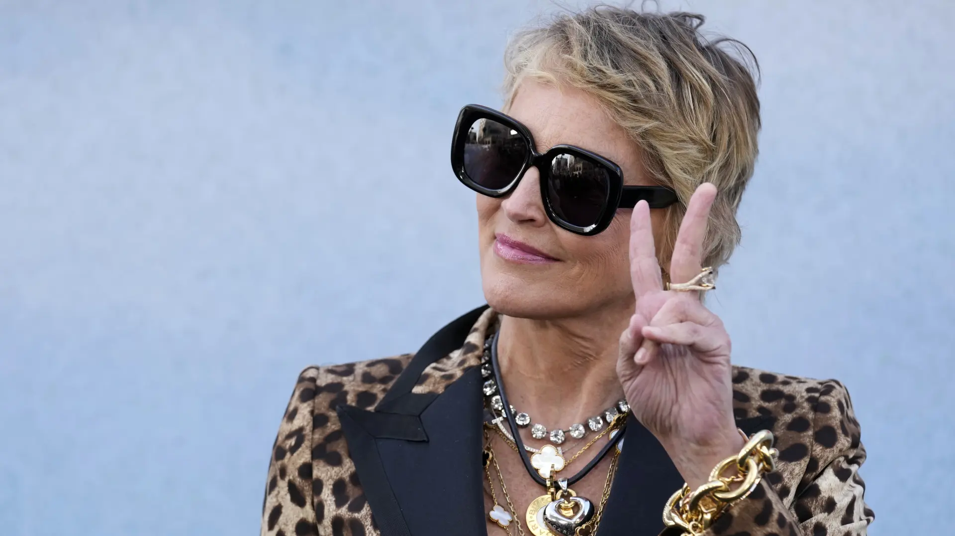 Za 18 sati 150.000 lajkova: Šeron Stoun rekonstruisala čuvenu scenu iz ...