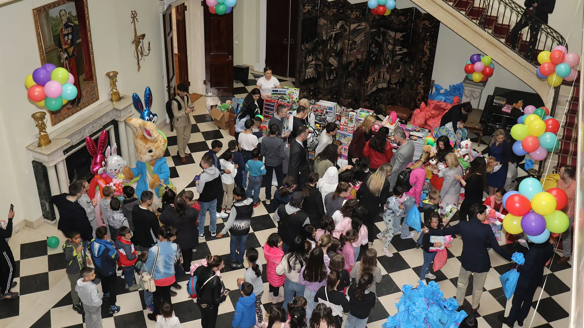 Kompanija Veropoulos tradicionalno podržala uskršnje darivanje u Belom ...